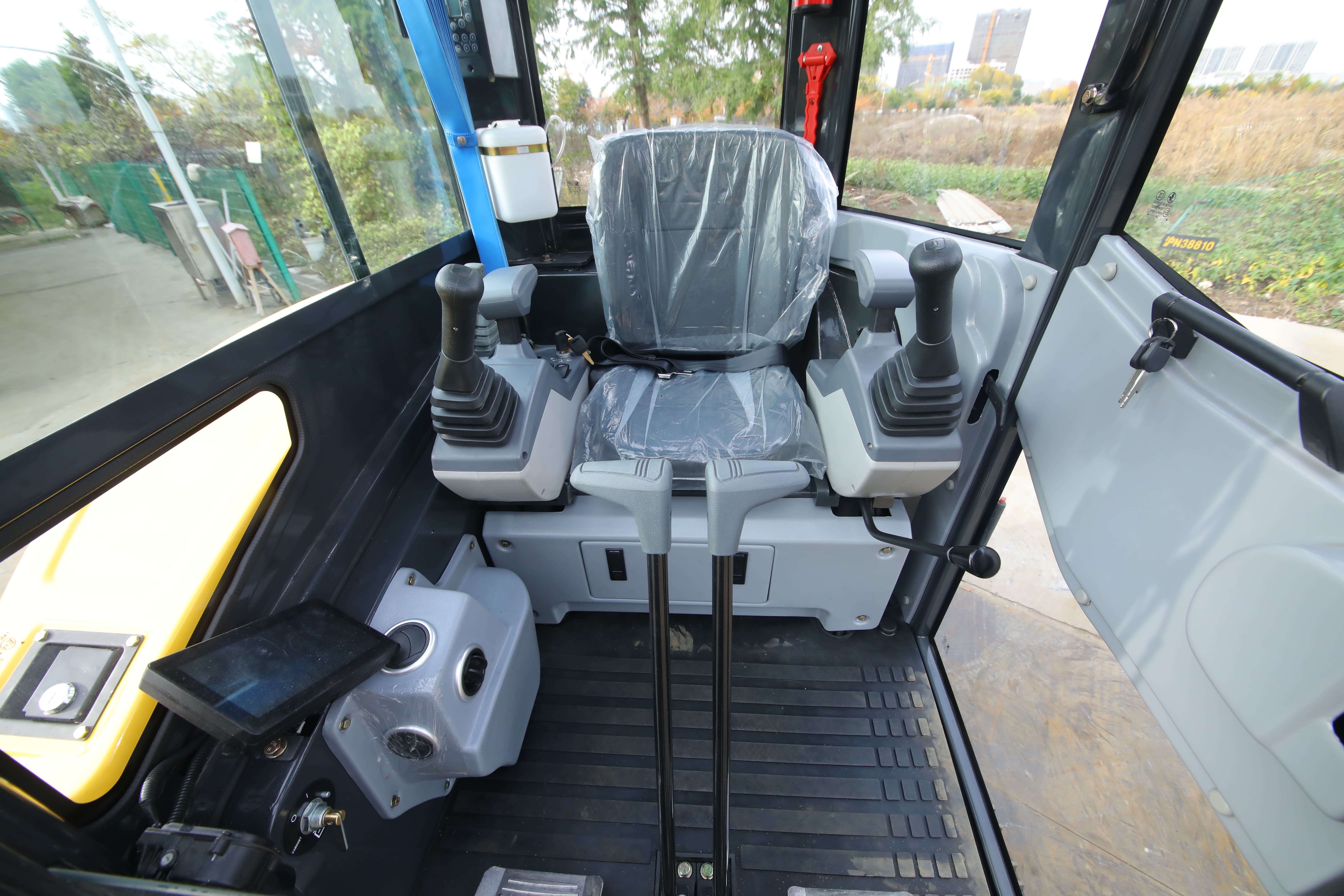 ME26-微型挖掘机-迈斯伯尔